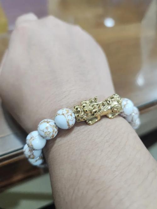 White piyao bracelet meaning store